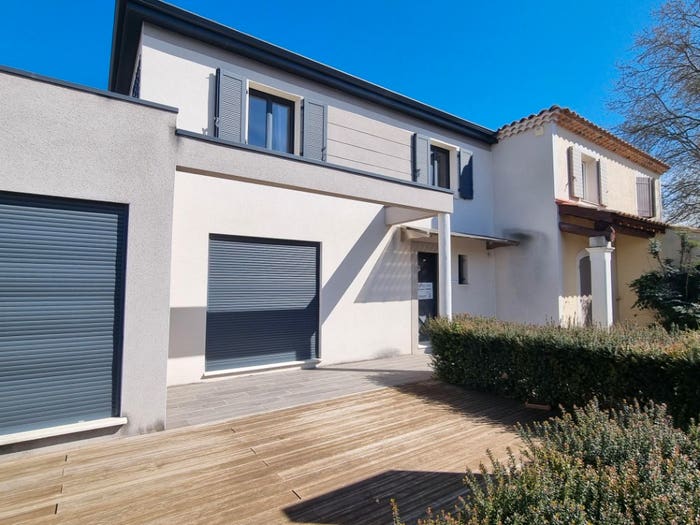 Maison 1 pièce à vendre à Le Pontet, Port de commerce