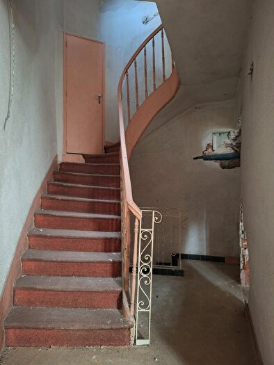 Lourdes, Centre-ville, Place Peyramale, Gare : Appartement 6 pièces à vendre