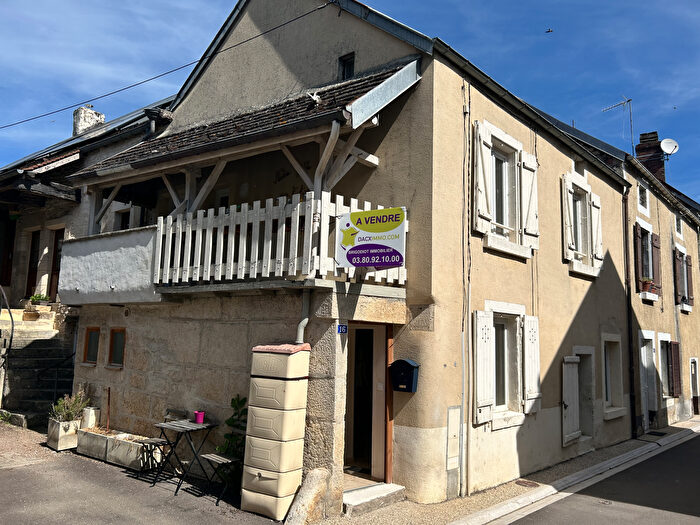 Maison 4 pièces à vendre à Montbard
