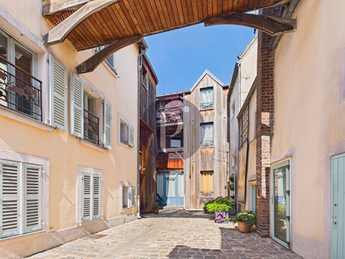 Appartement 4 pièces à vendre à Châtenay-Malabry, Centre-ville