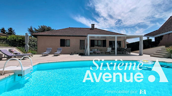 Maison 6 pièces à Toussieu, à vendre