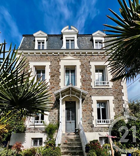 Maison à vendre - Dinard, Saint-Enogat, Port Blanc, Pointe de la Roche Pelée - 14 pièces - 11 chambres