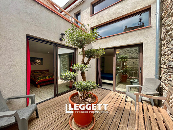 Maison à vendre - Rigarda - 6 pièces - 3 chambres