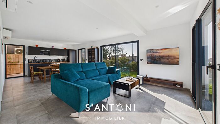 Maison à vendre - Sète, Saint-Clair - 4 pièces - 3 chambres