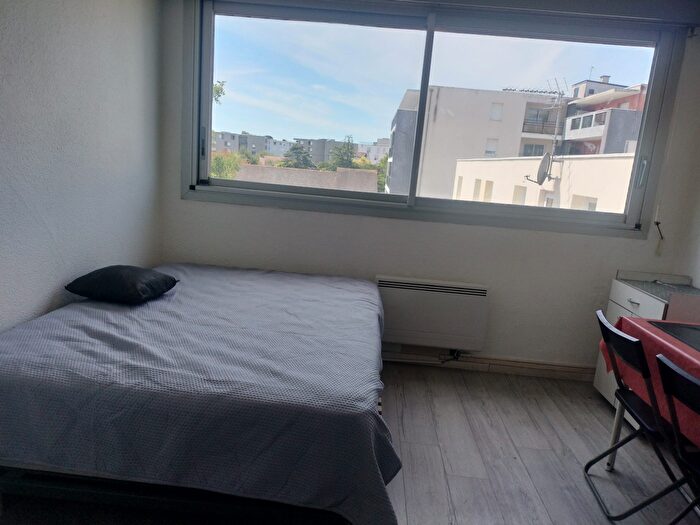 Saint-Nazaire : Appartement 1 pièce à vendre