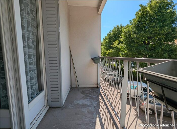 Appartement 3 pièces à Villeurbanne, Zola, Pressence, à vendre