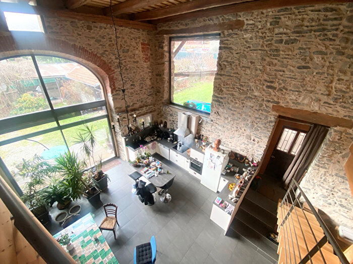 Maison à vendre - Saint-Pierre-dAllevard - 10 pièces - 5 chambres