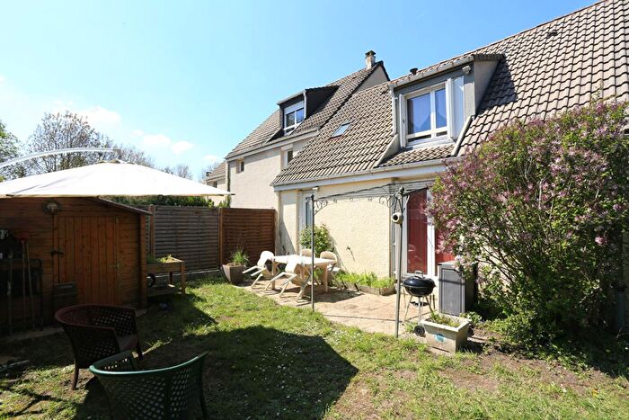 Maison 4 pièces à vendre à Saint-Ouen-lAumône, Maubuisson