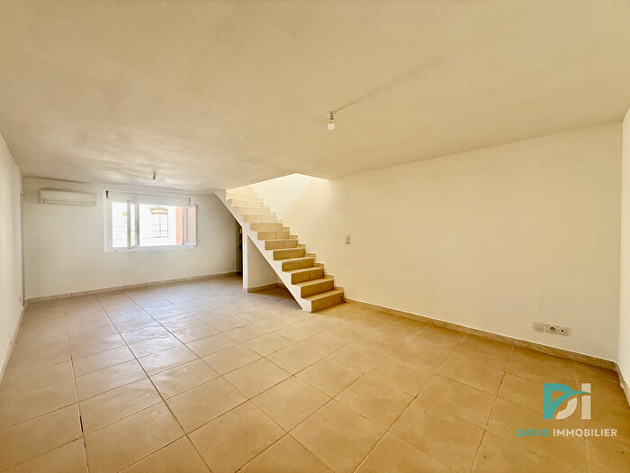 Maison à vendre - Vias, Ville - 5 pièces - 5 chambres