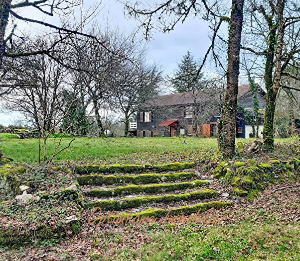 Maison à vendre - Mauroux - 6 pièces - 3 chambres