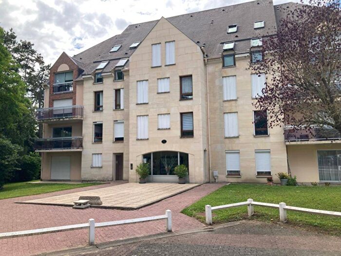 Appartement à louer - Reservoirs, Compiègne - 1 pièce