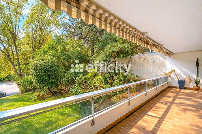 Appartement à vendre - Marseille e , Perier - 3 pièces - 2 chambres