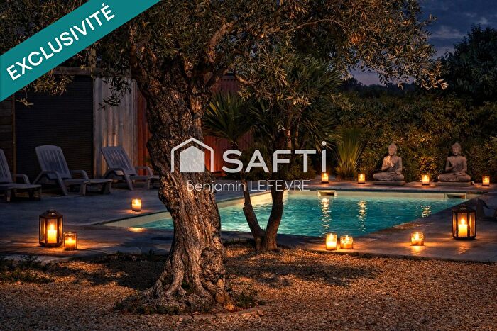 Maison à vendre - Châteauneuf-les-Martigues - 7 pièces - 5 chambres