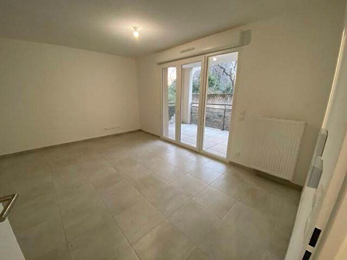 Appartement à louer - Bellecroix-Pont dAvignon, Villeneuve-lès-Avignon - 2 pièces - 1 chambre