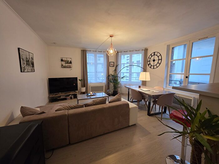 Appartement à vendre - Rouen, Vieux Marché, Cathédrale - 2 pièces - 1 chambre