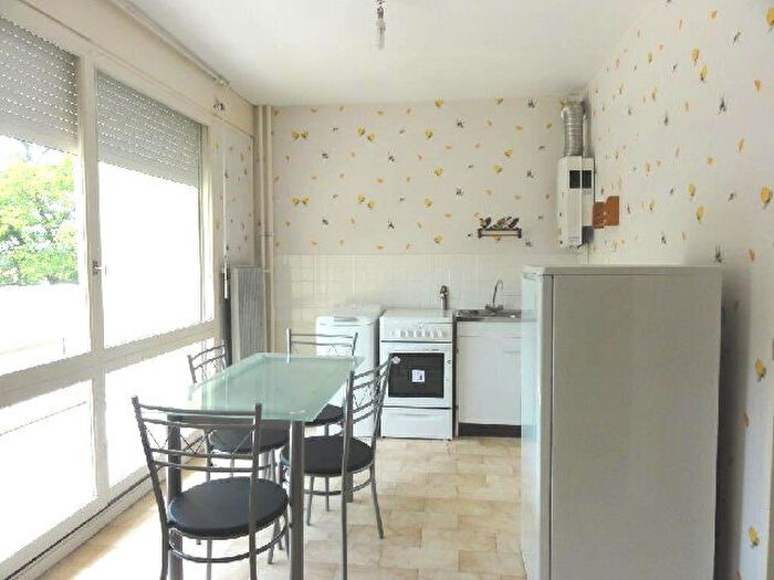 Appartement 1 pièce à Le Creusot, Nord Est, à louer