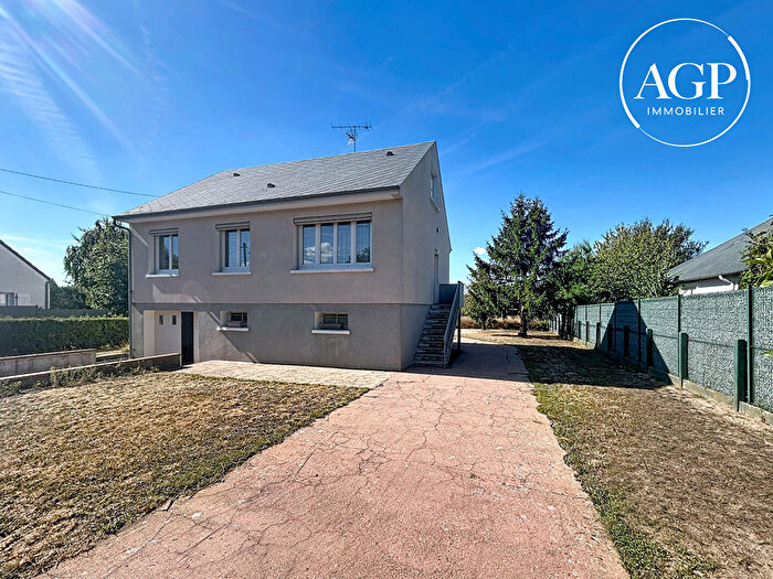 Maison 5 pièces à vendre - Saran, Villarmoy
