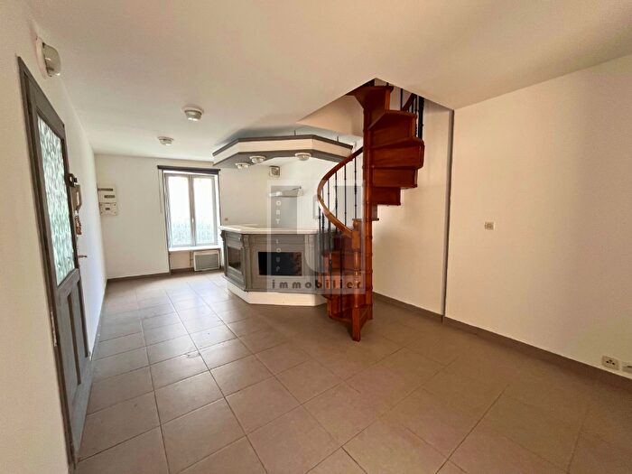 Appartement 3 pièces à vendre - Montereau-Fault-Yonne, Ville basse