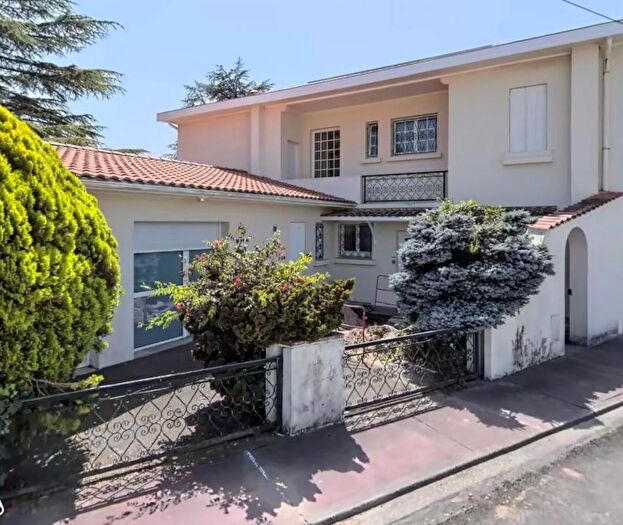 Appartement à vendre - Salles - 2 pièces - 1 chambre