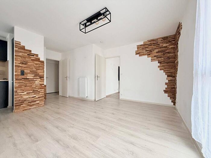 Appartement à louer - La Boissière, Chauvinière, Santos Dumont, Nantes - 3 pièces - 2 chambres