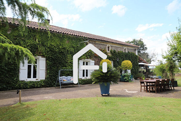 Maison à vendre - Auch, Centre-ville - 7 pièces - 3 chambres