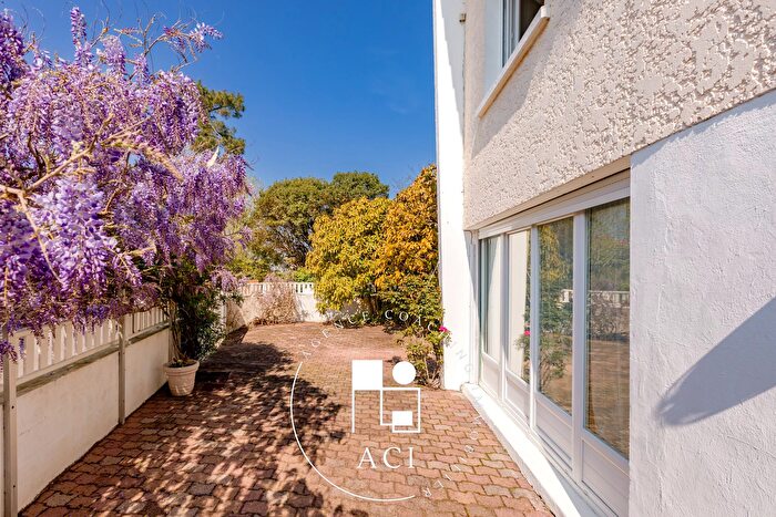 Maison 4 pièces à vendre à Arcachon, Ville dHiver, Parc Mauresque