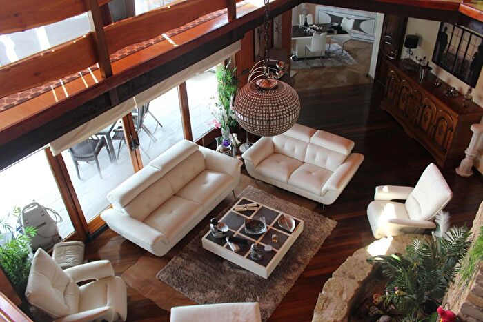 Maison à vendre - Burbach - 10 pièces - 4 chambres