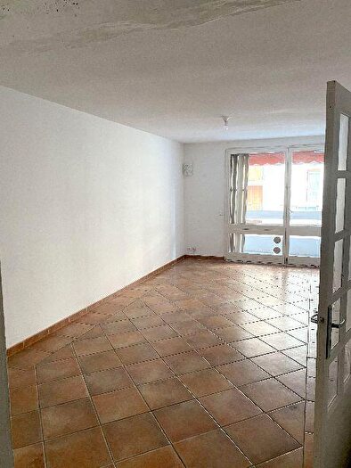 Appartement à louer - Marseille e , Chutes Lavie - 2 pièces - 1 chambre