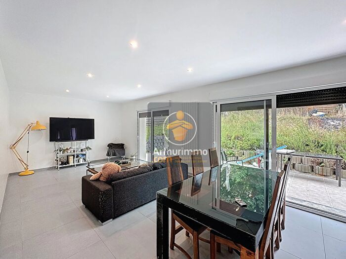 Maison à vendre - Boussy-Saint-Antoine - 6 pièces - 5 chambres