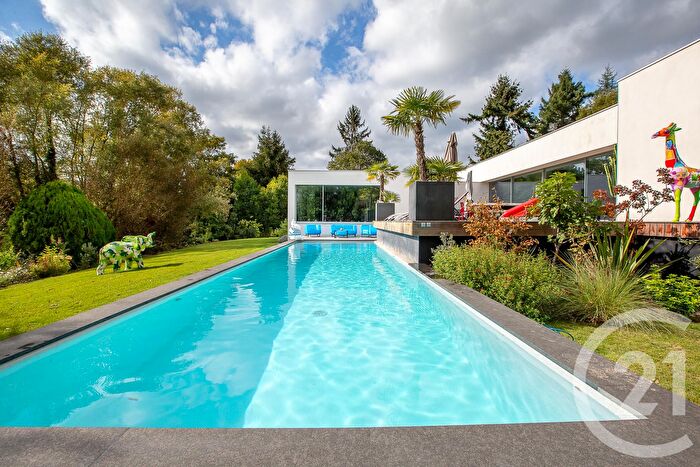 Maison à vendre - Bièvres - 9 pièces - 5 chambres