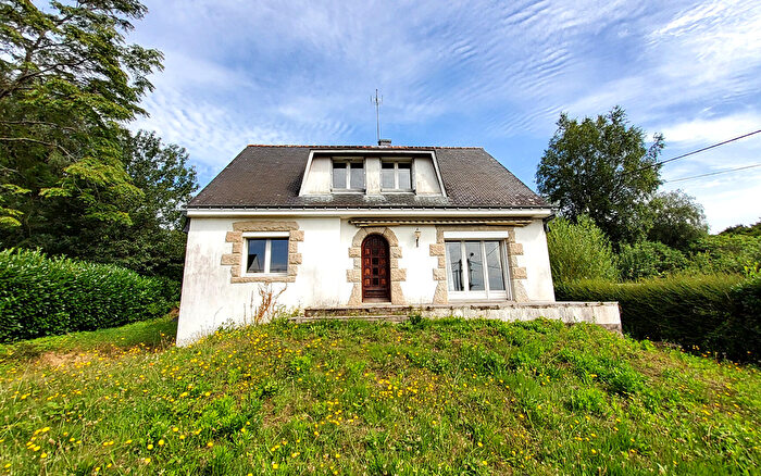 Maisons à vendre et appartements à louer - 1