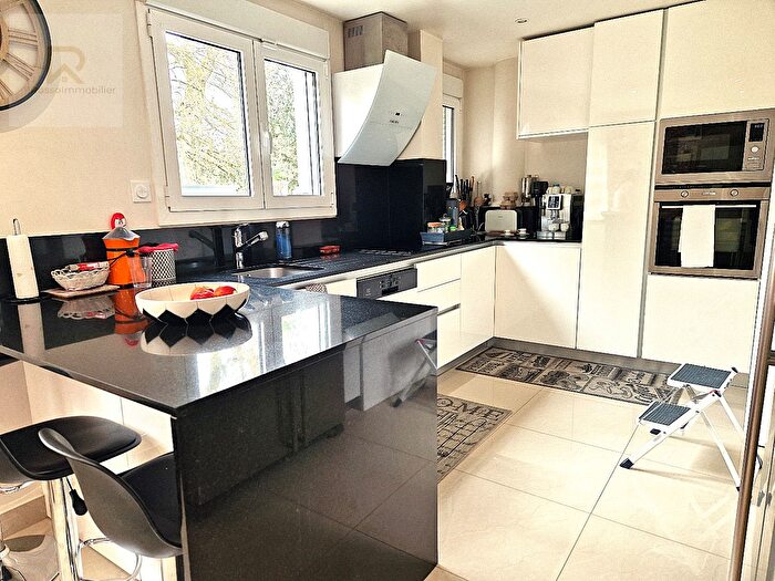 Appartement à vendre - La Celle-Saint-Cloud, Petit Beauregard - 3 pièces - 2 chambres