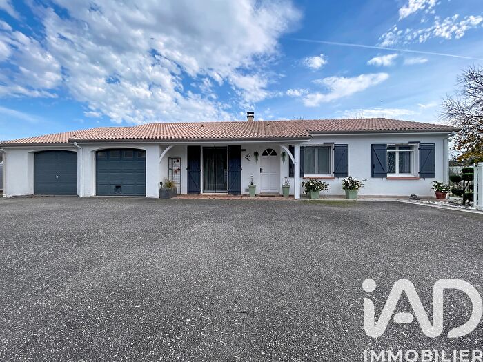 Maison à vendre - Roquefort - 5 pièces - 3 chambres