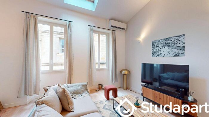 Appartement à louer - Bordeaux Sud - 1 pièce - 2 chambres