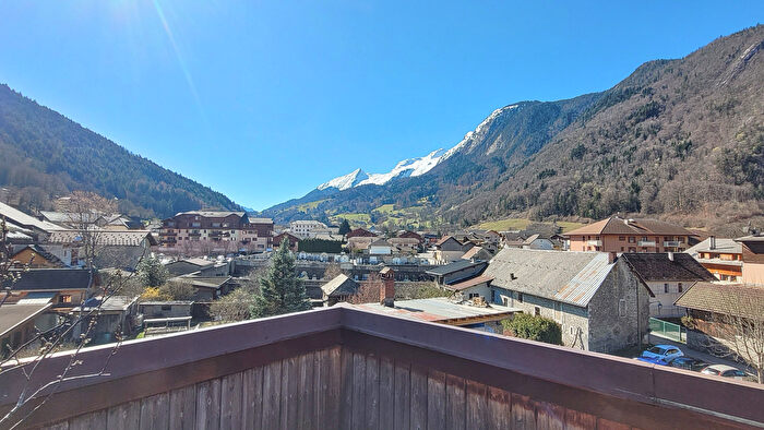 Appartement à vendre - Thônes - 5 pièces - 4 chambres