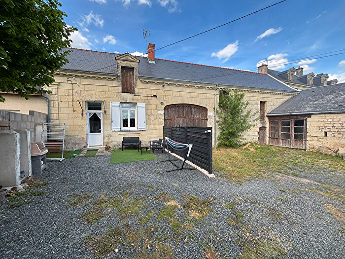 Maison à vendre - Savigny-en-Véron - 2 pièces - 1 chambre