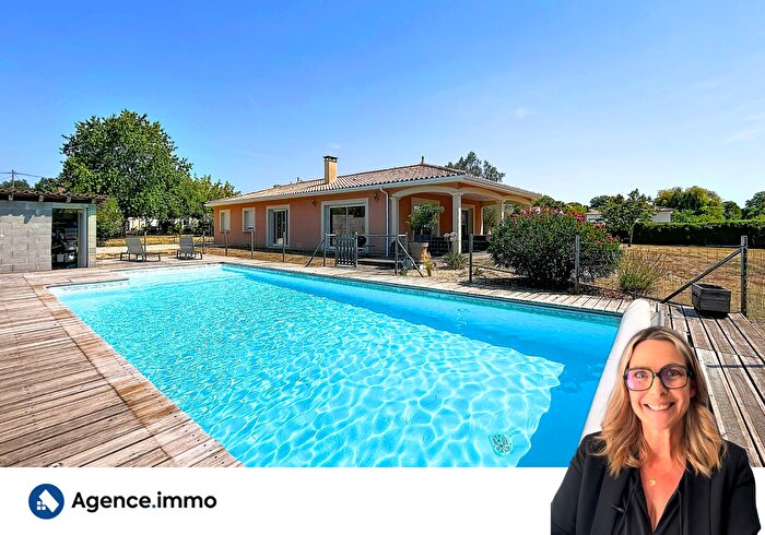 Maison 6 pièces à Saint-Ciers-sur-Gironde, à vendre