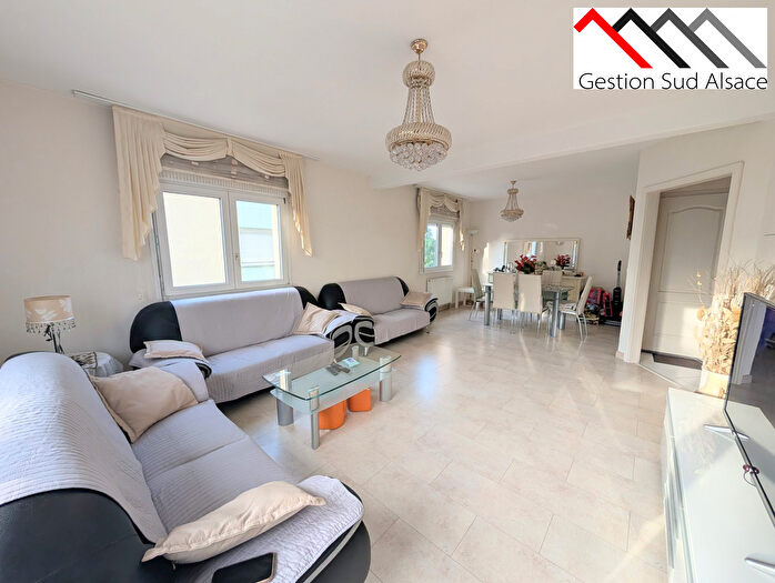 Maison à vendre - Wittenheim - 5 pièces - 3 chambres