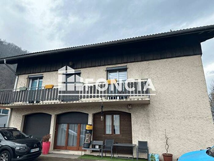 Appartement à louer - Sud, Gières - 1 pièce