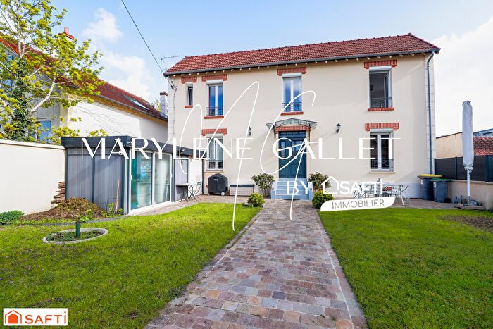 Maison à vendre - Achères, La Porte-de-Seine, La Croix dAchères, Les Communes - 4 pièces - 2 chambres