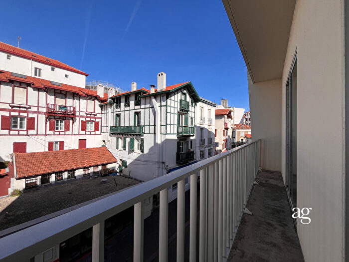 Appartement à vendre - Biarritz, Centre-ville Ouest - 3 pièces - 2 chambres