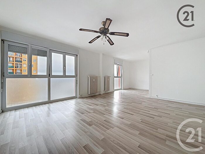 Appartement à vendre - Reims, Neufchatel, Orgeval, Laon, Zola - 4 pièces - 2 chambres