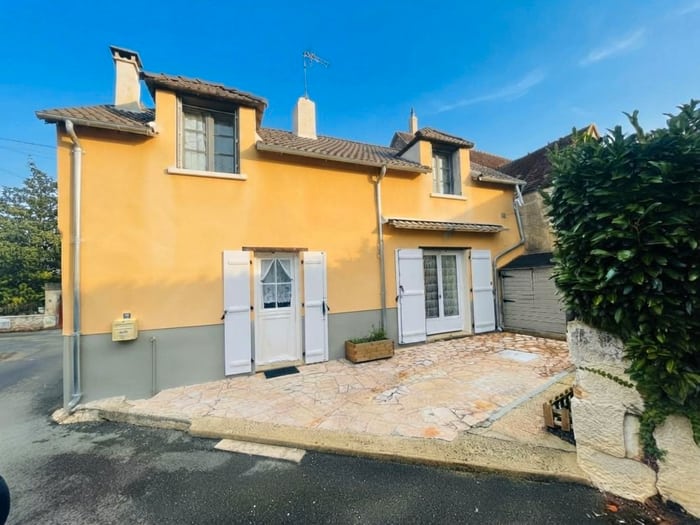 Maison 6 pièces à Pouligny-Saint-Pierre, à vendre