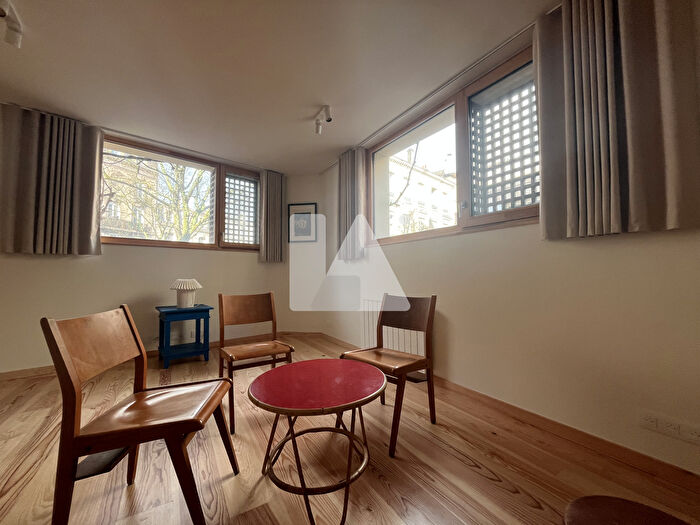 Appartement à louer - Bordeaux, Chartrons, Paul Doumer - 1 pièce