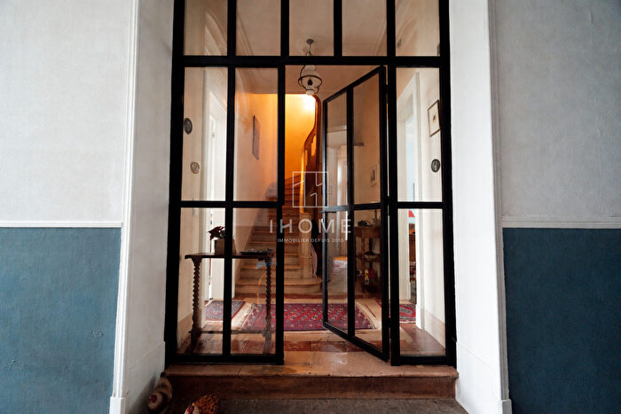 Maison à vendre - Angers, Madeleine, Saint-Léonard, Justices - 10 pièces - 7 chambres