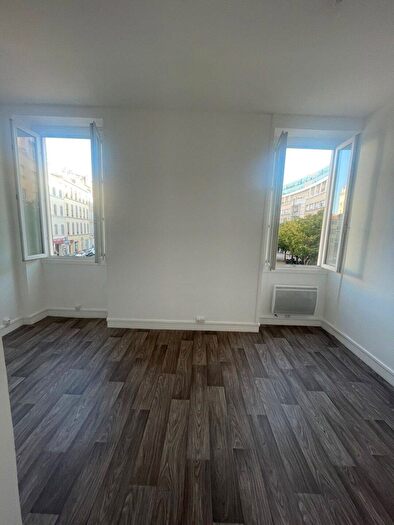 Appartement à louer - Lodi, Marseille ème - 1 pièce
