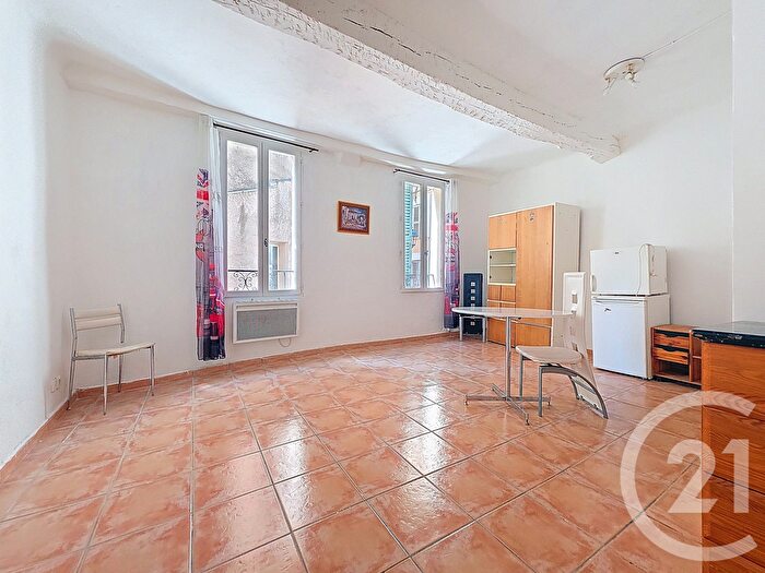 Appartement 2 pièces à Draguignan, Centre-ville historique, à vendre