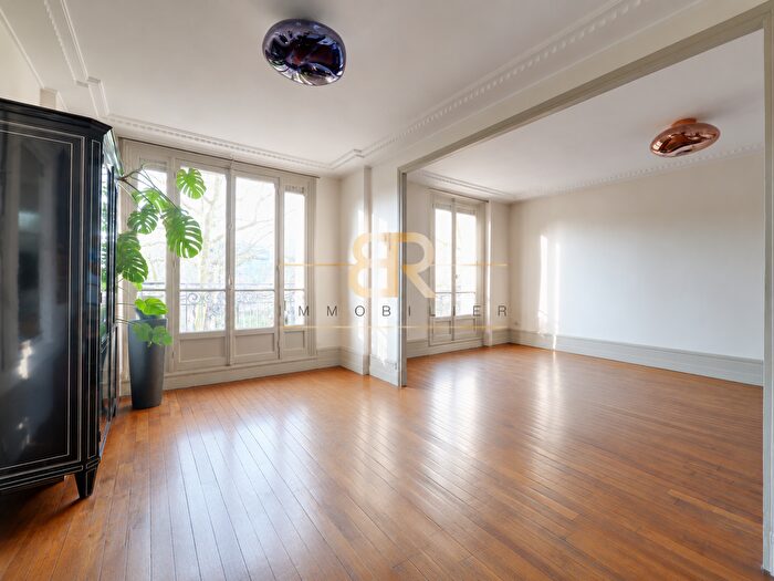 Appartement 4 pièces à vendre à Paris 17ème, Ternes, Maillot