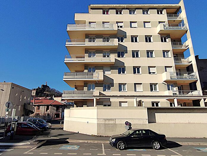 Appartement à vendre - Le Puy-en-Velay - 3 pièces - 2 chambres