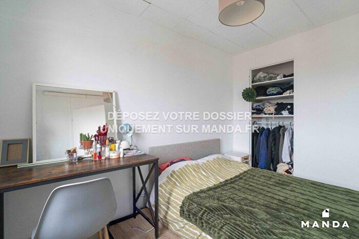 Appartement à louer - Saint Lazare, Marseille ème arrondissement - 4 pièces - 3 chambres